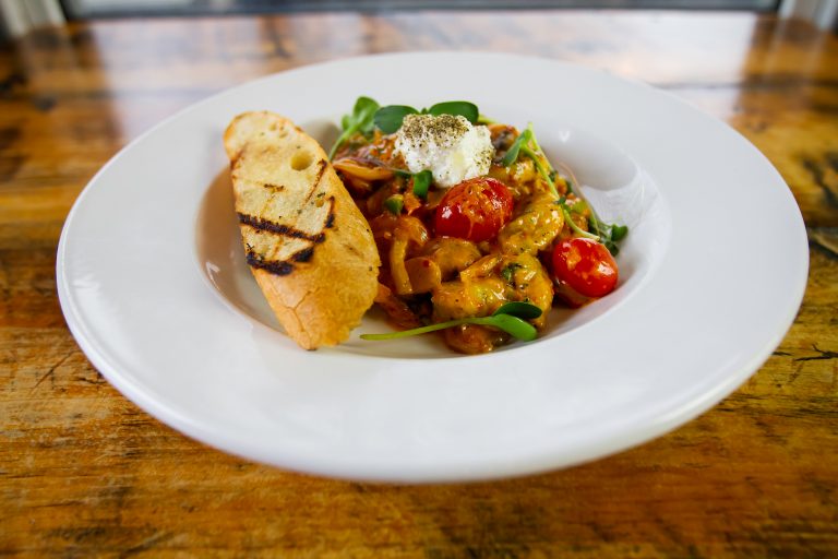 Home - Governor's Pub & Eatery